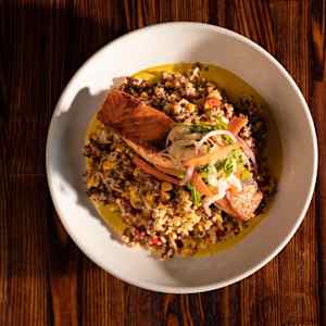 Uncommon Grill - Watertown, CT Restaurant | Menu + Delivery | Seamless