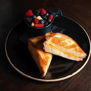 Reunion Kitchen + Drink - Corona, CA Restaurant | Menu + Delivery ...