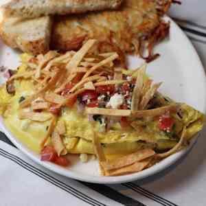 Five West - Rochester, MN Restaurant | Menu + Delivery | Seamless