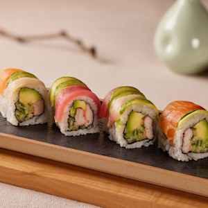 Wind Japanese & Thai Buffalo - Buffalo, NY Restaurant | Menu + Delivery ...