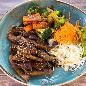 Cool Basil - Clive, IA Restaurant | Menu + Delivery | Seamless