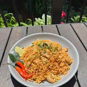 Cool Basil - Clive, IA Restaurant | Menu + Delivery | Seamless