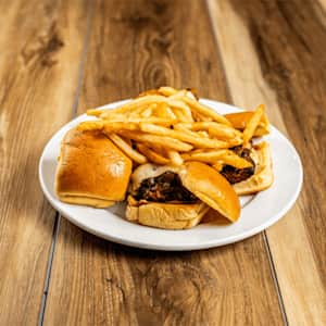 Wood n Tap Farmington - Farmington, CT Restaurant | Menu + Delivery ...