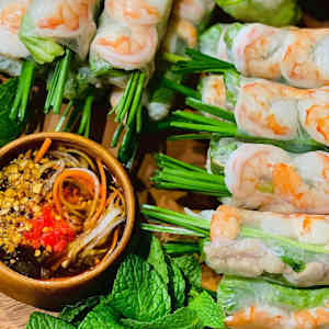 Hen Vietnamese Kitchen and Bar - Neptune, NJ Restaurant | Menu ...