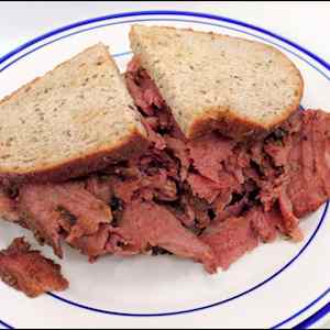 Mavens Deli - Pawtucket, RI Restaurant | Menu + Delivery | Seamless