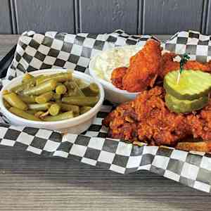 Beaky's Hot Chicken - Baytown, TX Restaurant | Menu + Delivery | Seamless