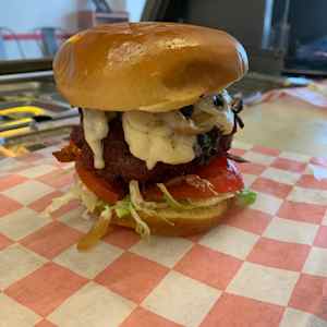 Ooey Gooey Smoke Burger - Hazelwood, MO Restaurant | Menu + Delivery ...