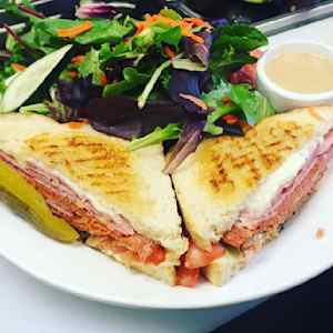Longbottom Coffeehouse - Hillsboro, OR Restaurant | Menu + Delivery ...