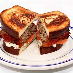 Mavens Deli - Pawtucket, RI Restaurant | Menu + Delivery | Seamless