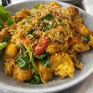 Cool Basil - Clive, IA Restaurant | Menu + Delivery | Seamless