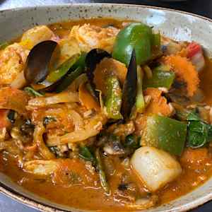 Cool Basil - Clive, IA Restaurant | Menu + Delivery | Seamless