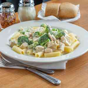 Lascari's Italian - La Habra, CA Restaurant | Menu + Delivery | Seamless