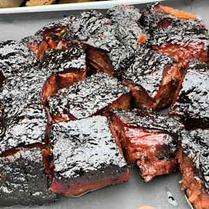 Patriotic Pig Smokehouse - Fort Worth, TX Restaurant | Menu + Delivery ...