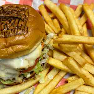 Starvin Marvin’s - Middletown, OH Restaurant | Menu + Delivery | Seamless