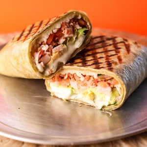 Longboards Wraps & Bowls - Kansas City, MO Restaurant | Menu + Delivery ...