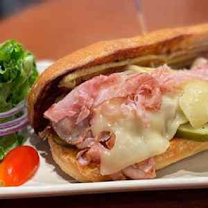 Rolling Stars - West Chester, PA Restaurant | Menu + Delivery | Seamless