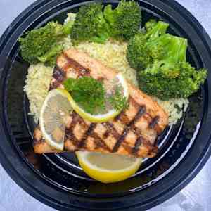 Waves Seafood - Braintree, MA Restaurant | Menu + Delivery | Seamless