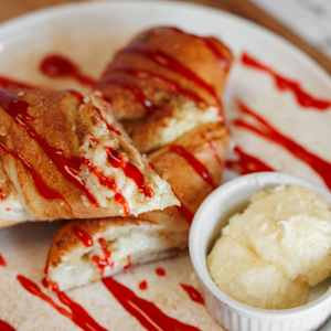 Holy Pie! Pizzeria - Savannah, GA Restaurant | Menu + Delivery | Seamless