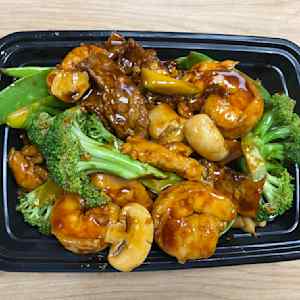 Chans Kitchen - Vienna, VA Restaurant | Menu + Delivery | Seamless
