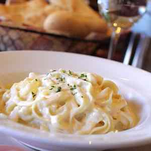 La Piazza - Plainview - Plainview, NY Restaurant | Menu + Delivery ...