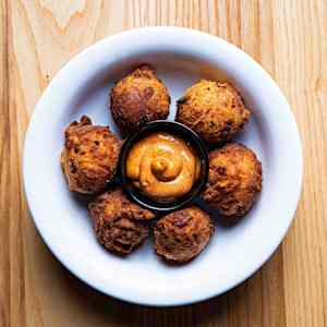 Vicious Biscuit - Wilmington, NC Restaurant | Menu + Delivery | Seamless