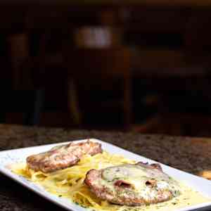 Oli's Italian Eatery - West Boylston, MA Restaurant | Menu + Delivery ...