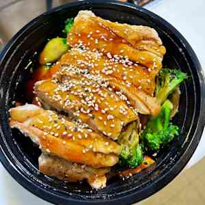 Poke Plus Kenosha - Kenosha, WI Restaurant | Menu + Delivery | Seamless