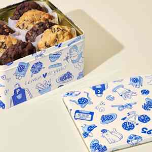 Levain Bakery Delivery Menu | Order Online | 130 S Beverly Dr Beverly ...