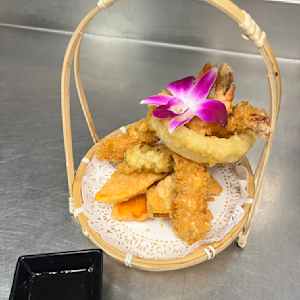 Kooma - King Of Prussia, PA Restaurant | Menu + Delivery | Seamless