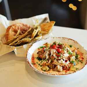 Meddys - Omaha, NE Restaurant | Menu + Delivery | Seamless