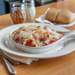 Lascari's Italian - La Habra, CA Restaurant | Menu + Delivery | Seamless