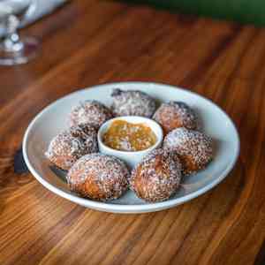 Memoir - Omaha, NE Restaurant | Menu + Delivery | Seamless