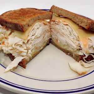 Mavens Deli - Pawtucket, RI Restaurant | Menu + Delivery | Seamless