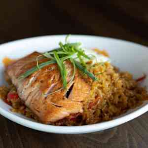 Five West - Rochester, MN Restaurant | Menu + Delivery | Seamless