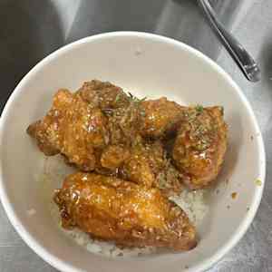 Boongs Chicken - New York, NY Restaurant | Menu + Delivery | Seamless