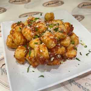 Avanti Caffe - Chicago, IL Restaurant | Menu + Delivery | Seamless