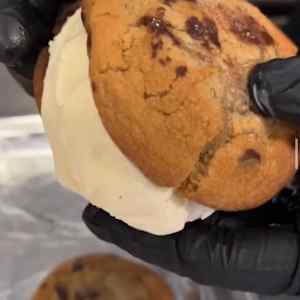 Truffle Chicago - Chicago, IL Restaurant | Menu + Delivery | Seamless