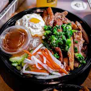 Saigon Drip Cafe - Seattle, WA Restaurant | Menu + Delivery | Seamless