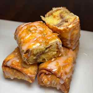 Getcha Roll On - Dallas, TX Restaurant | Menu + Delivery | Seamless