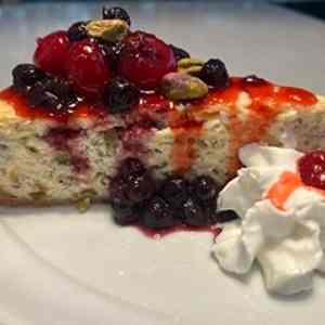 Dero's Food & Family - Hampton Bays, NY Restaurant | Menu + Delivery ...