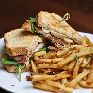 Five West - Rochester, MN Restaurant | Menu + Delivery | Seamless