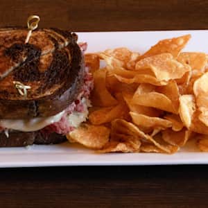 The Tavern Grill - Fargo, ND Restaurant | Menu + Delivery | Seamless