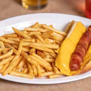 Underdog Bar & Grill Delivery Menu | Order Online | 4 Church Street ...