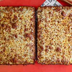 Jet's Pizza - Denver, CO Restaurant | Menu + Delivery | Seamless