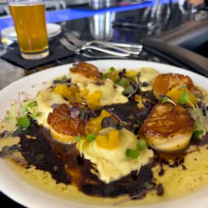 Crave - Akron, OH Restaurant | Menu + Delivery | Seamless
