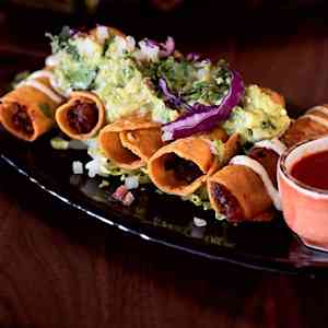 Calo Kitchen + Tequila - Costa Mesa, CA Restaurant | Menu + Delivery ...