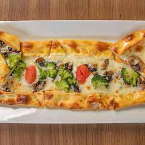 Istanbul Grill Cafe and Bakery - Urbandale, IA Restaurant | Menu ...