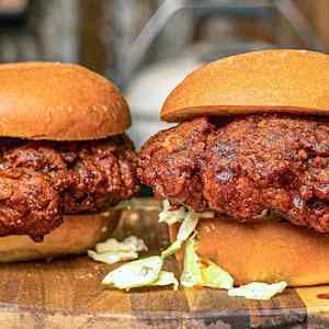 Halal Chicks and Platters - New York, NY Restaurant | Menu + Delivery ...