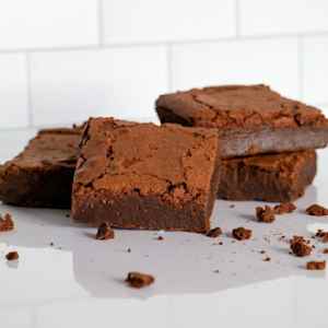 Hot Box Cookies - St. Louis, MO Restaurant | Menu + Delivery | Seamless