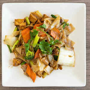 Yuma Pho - Yuma, AZ Restaurant | Menu + Delivery | Seamless